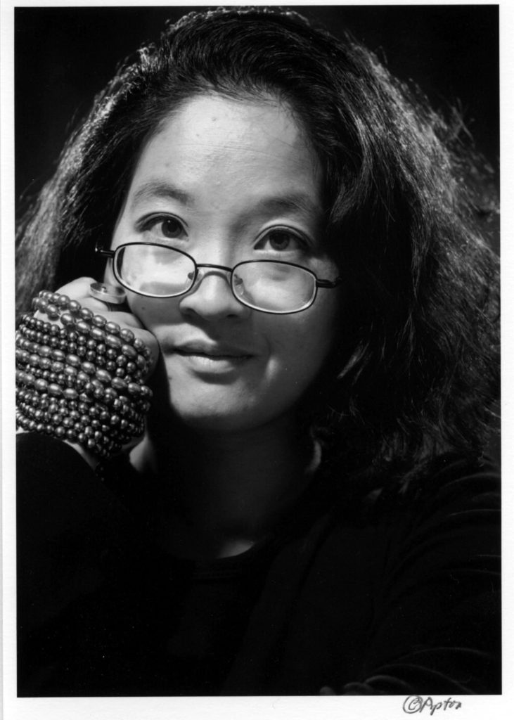 Biography – Ling-Yen Designs